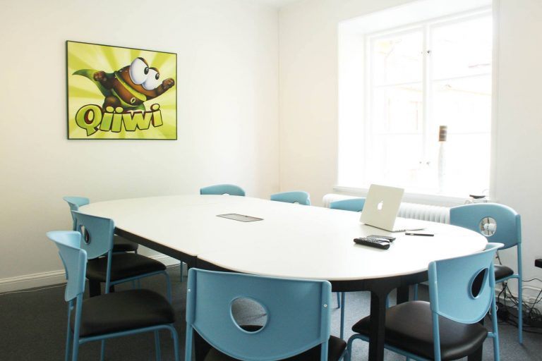 Qiiwi: Backpacker™ har passerat en miljon registrerade spelare och ...